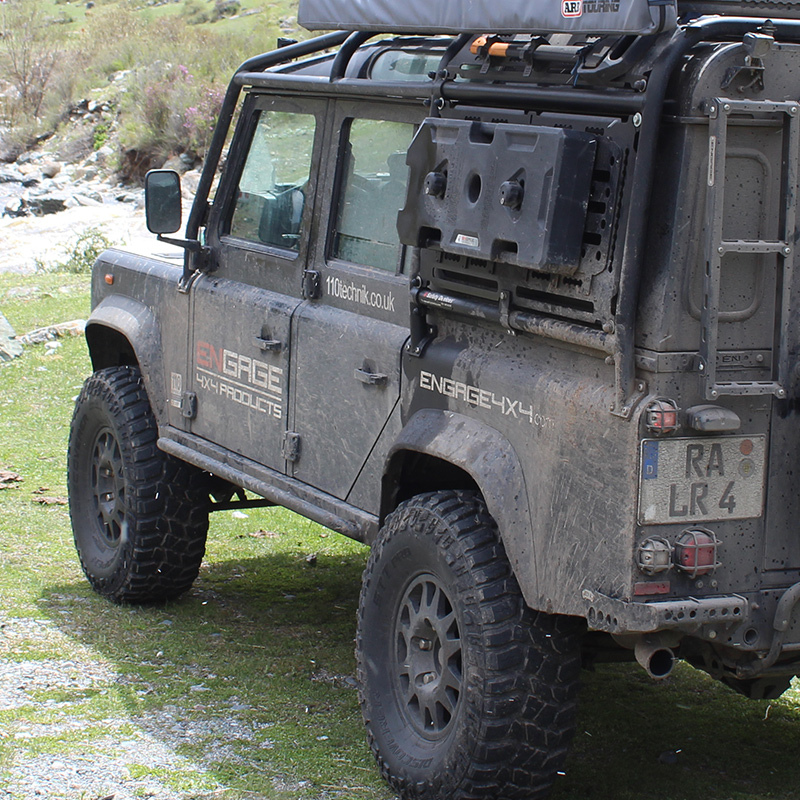 ENGAGE4X4 Land Rover Defender 130 Conversion