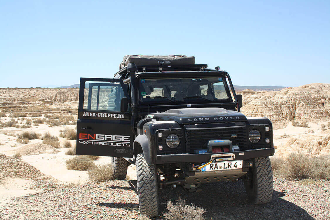 Land Rover Gallery - 4WARD4X4 Defender and Discovery specialist